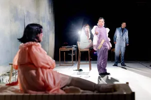 Hedda | berliner-ensemble